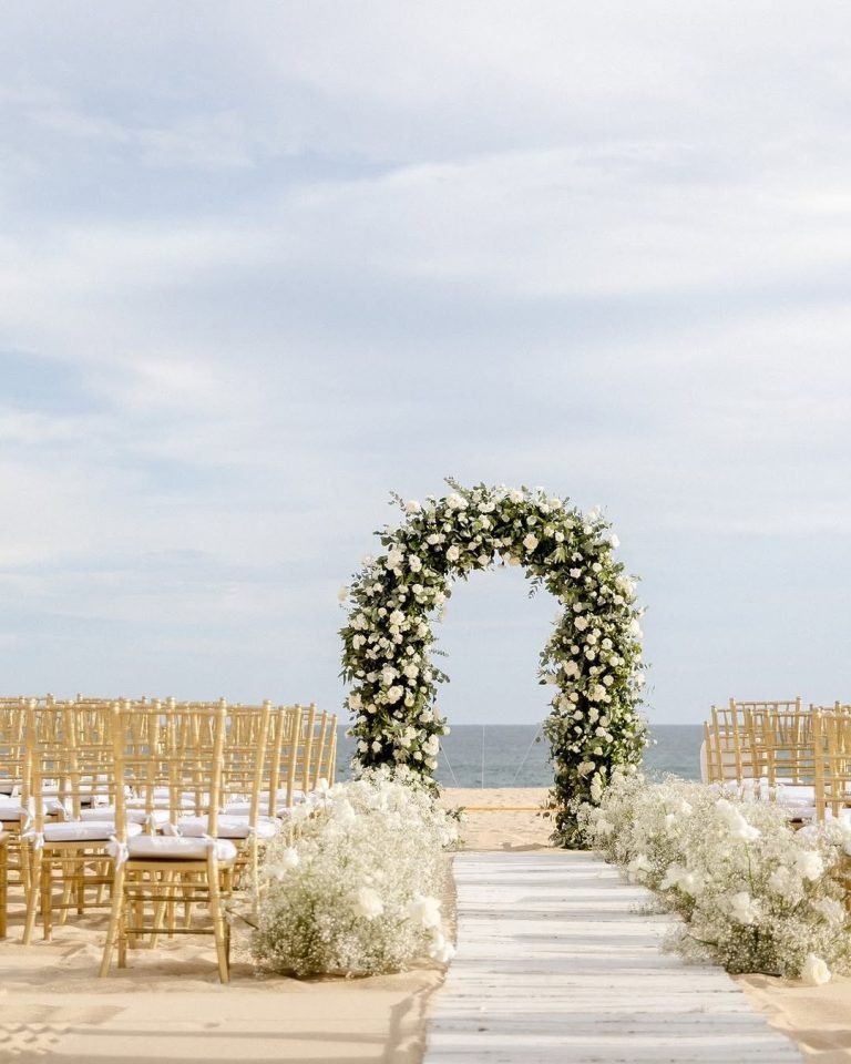 18 Destination Wedding Ideas That Balance Beauty, Culture, and ...