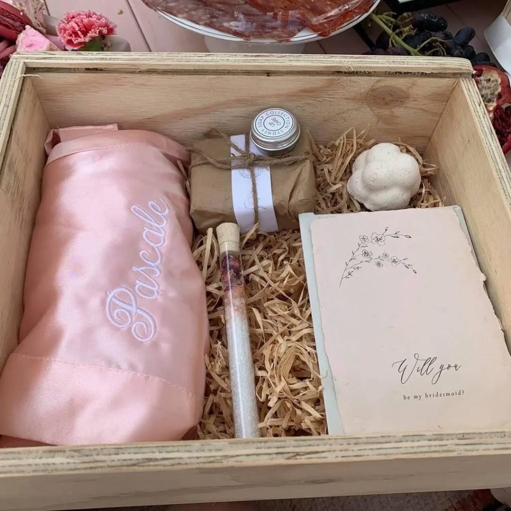 14 Creative Wedding Gifts for the Bride-to-Be That She’ll Cherish ...