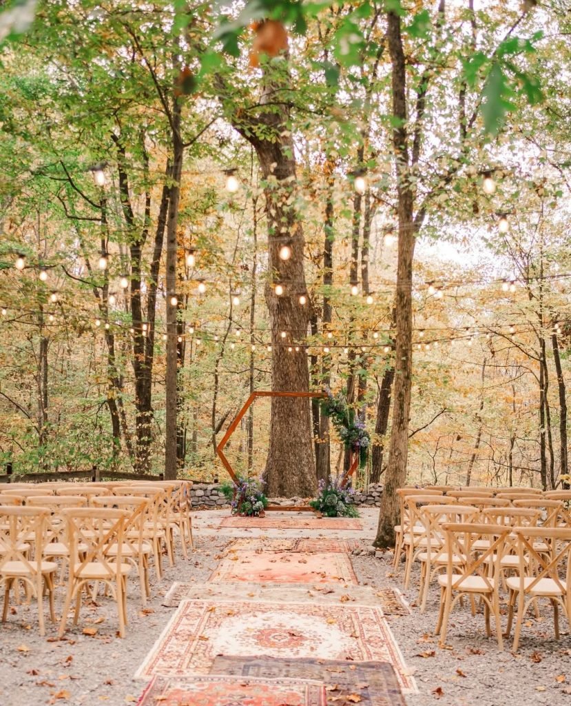 21 Forest Wedding Ideas That Bring Nature’s Beauty Into Your ...