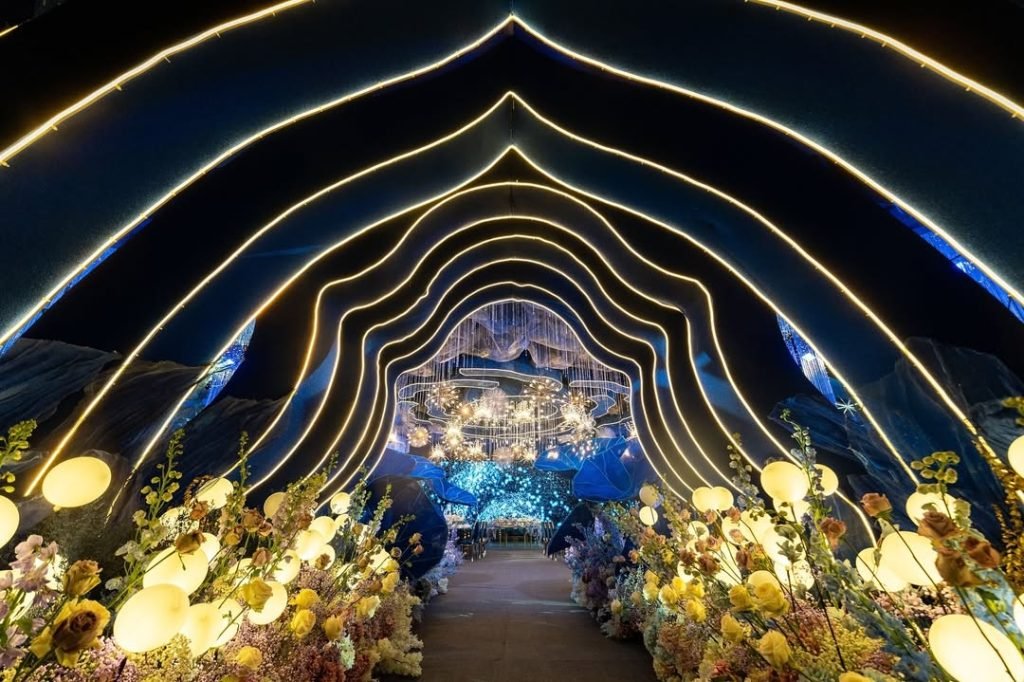 22 Must-See Celestial Wedding Ideas That Feel Like They Fell From the ...