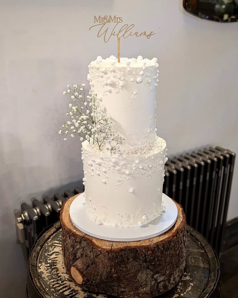 22 Glamorous Pearl Wedding Cake Ideas That Feel Custom-Made for Royalty ...