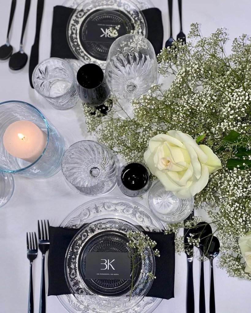 23 Statement-Making Black and White Table Setting Ideas That Are Too ...