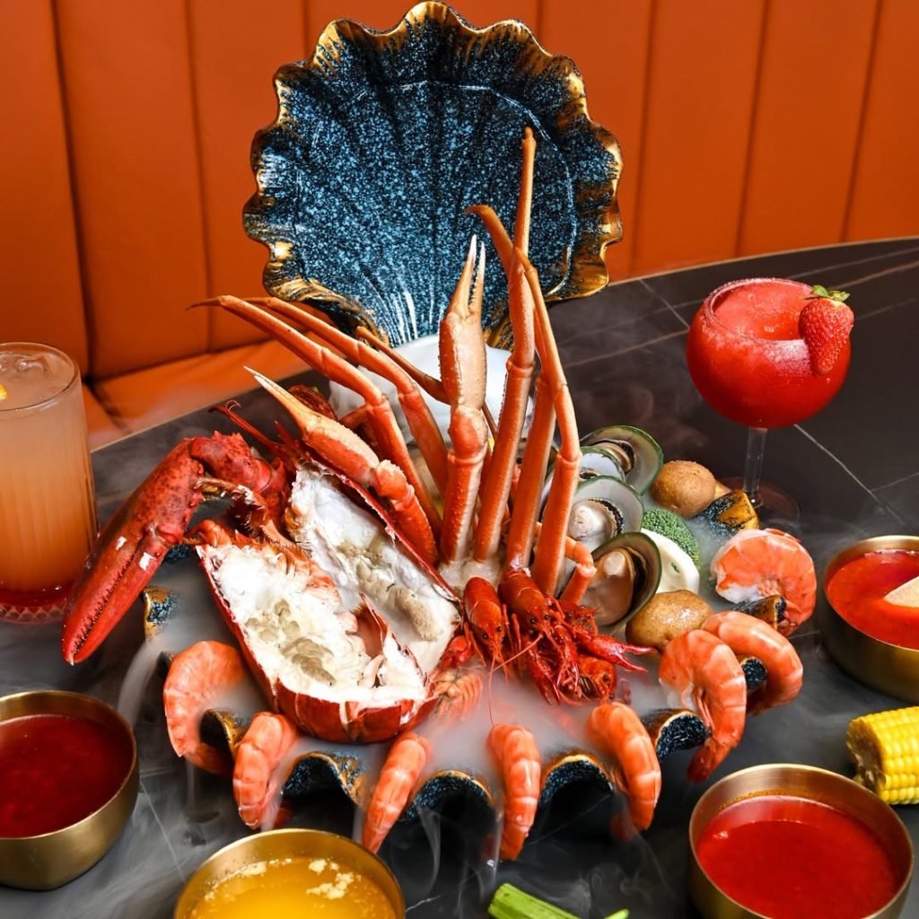18 Irresistibly Fun Seafood Boil Party Ideas That Will Make You Cancel ...