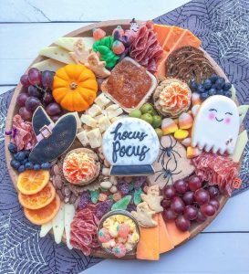 25 Irresistible Halloween Charcuterie Board Ideas You’ll Regret Not ...