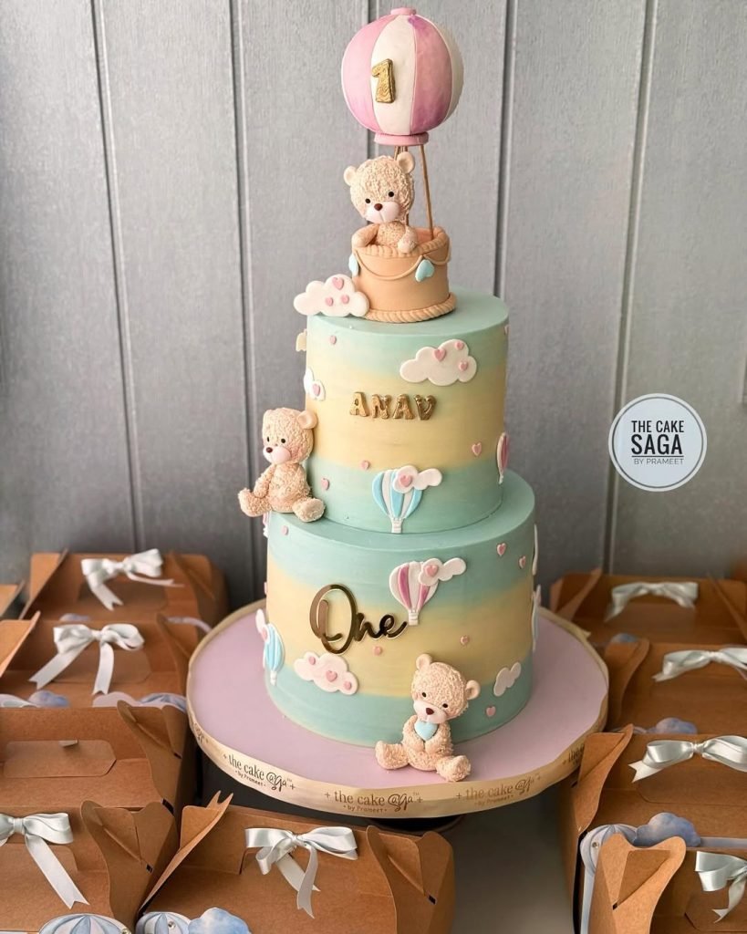 25 Memory-Making First Birthday Cake Ideas That No Mom Will Admit She ...