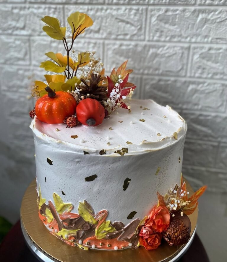 27 *Sweet-as-Honey* Fall Birthday Cake Ideas That Everyone Will Rave ...
