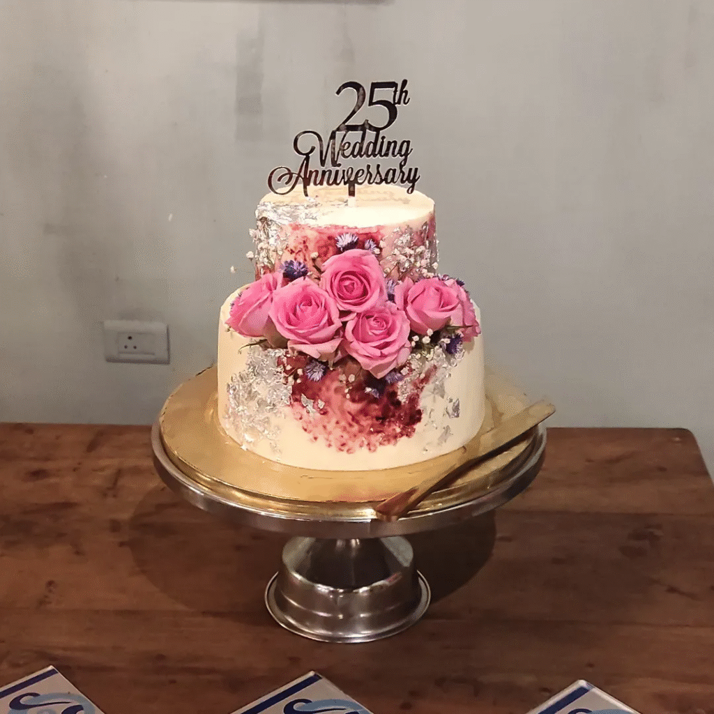20 *Baked From Love* 25th Anniversary Cake Ideas That Are Sweet to the ...