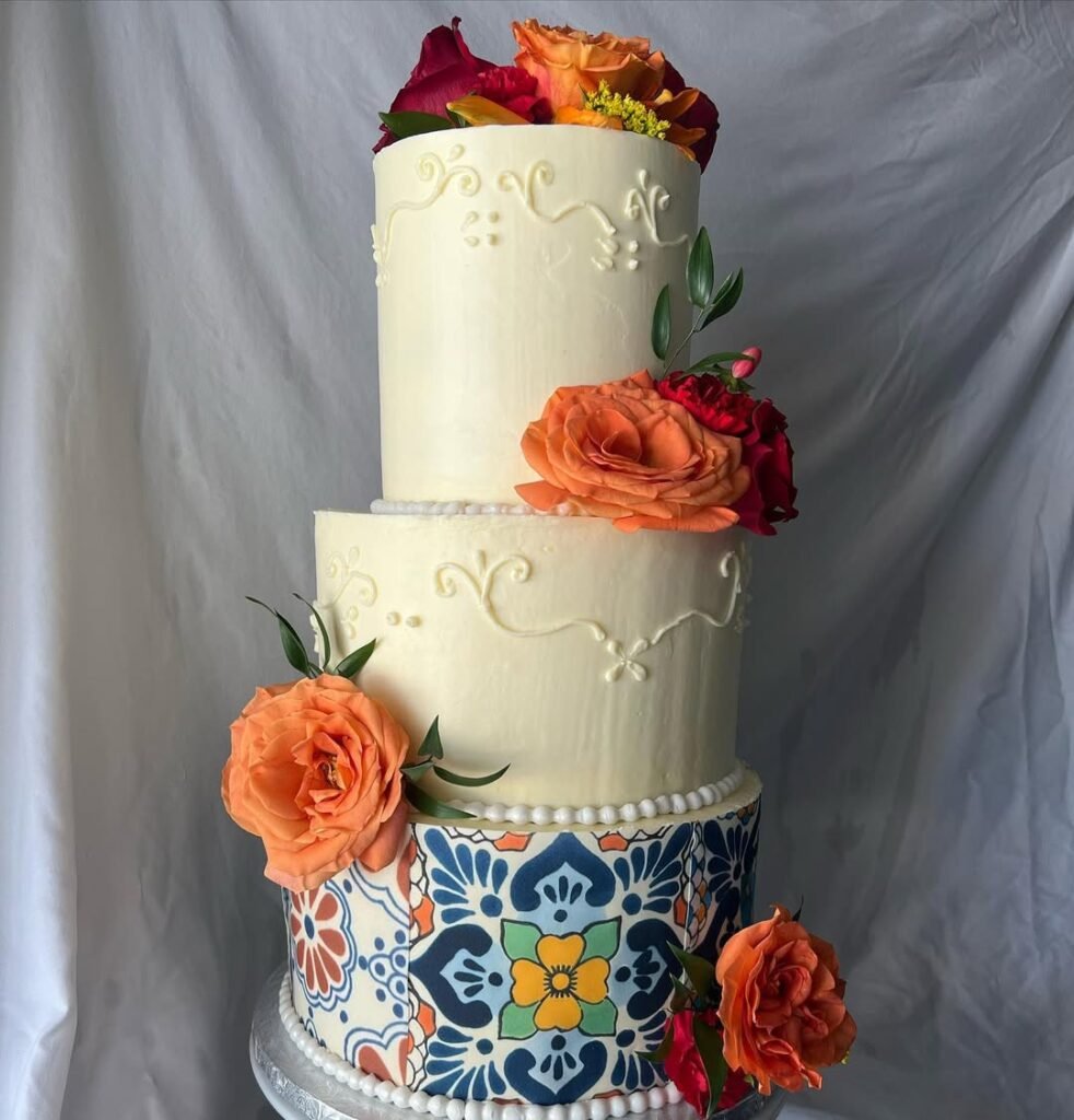 27 Swoon-Worthy Mexican Wedding Cake Ideas to Inspire Your Dessert ...