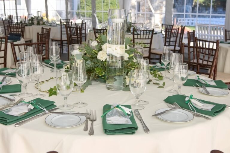 27 Picture-Perfect Spring Wedding Table Decor Ideas That Belong on Your ...